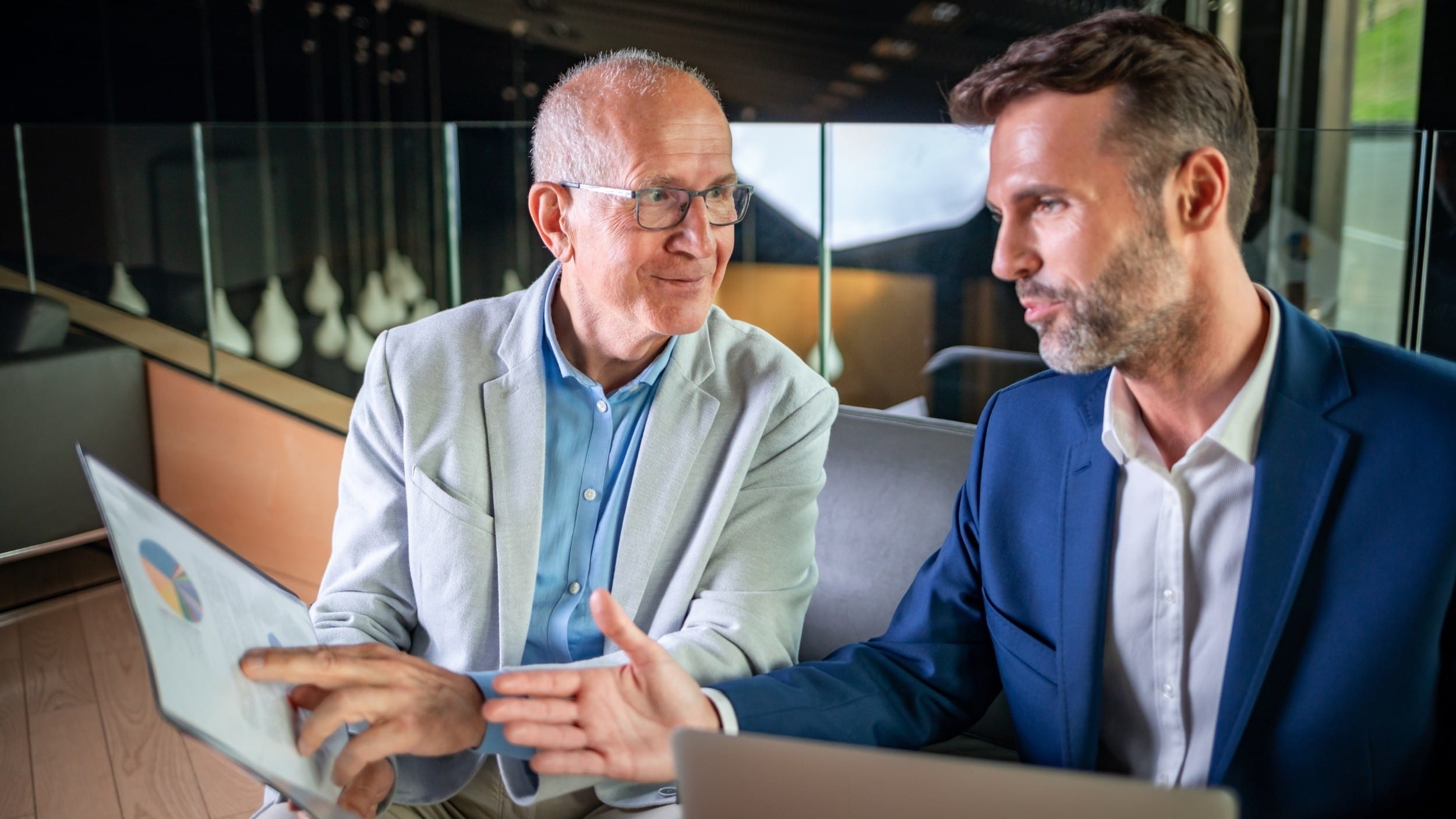 Do You Need to Hire a Professional CEO? | Scale Architects